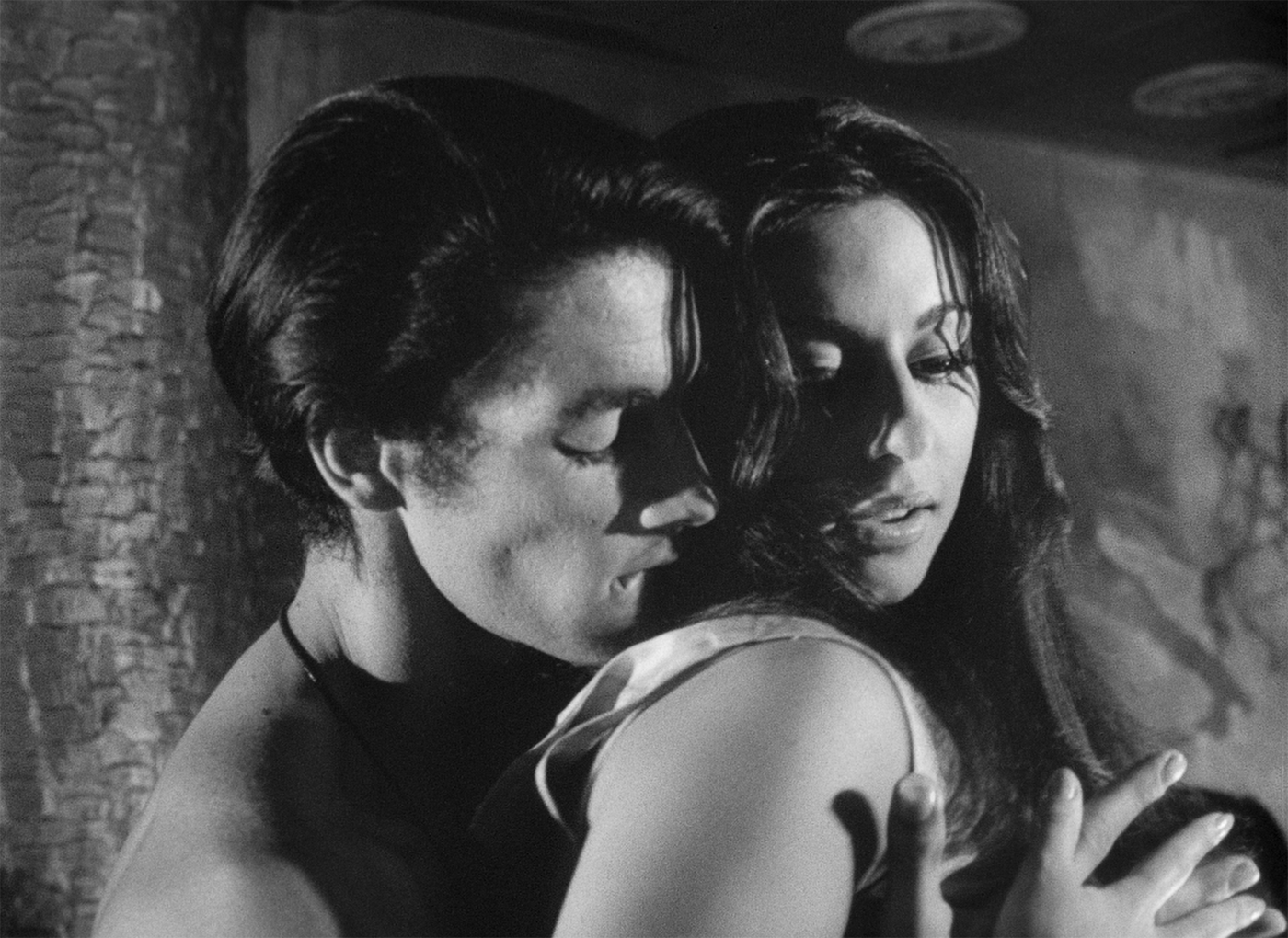 The Curious Dr. Humpp – Vinegar Syndrome